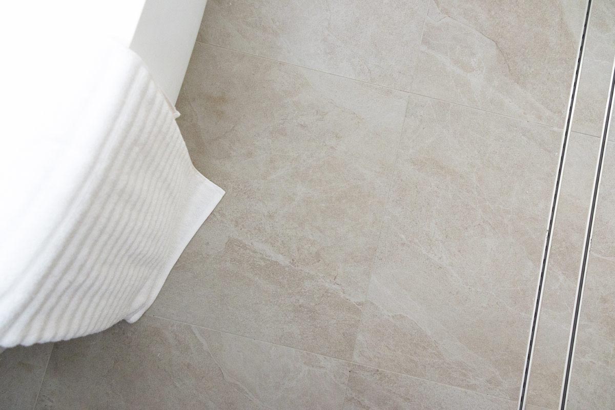 Carina Salt In & Out Stone Look Tile 600x1200mm
