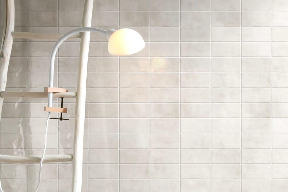 Krema Vanilla Gloss Subway Ceramic Wall Tile 62.5x125mm
